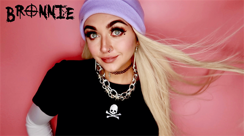 Signed Blonde Bronnie Poster – WickedWixxUK